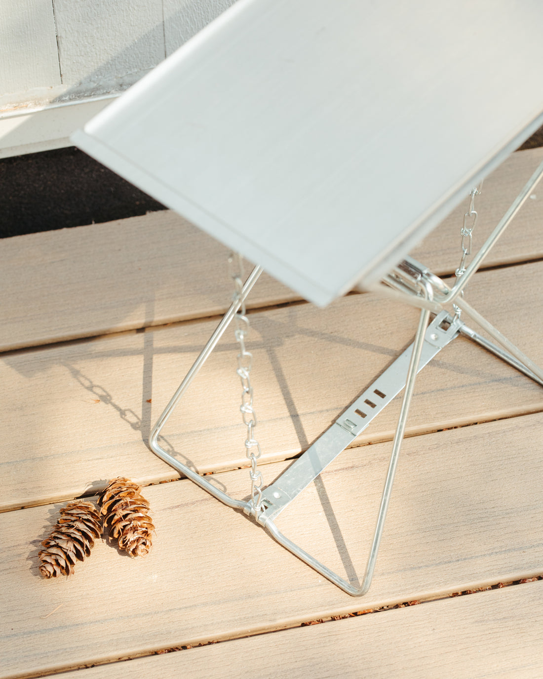 wanderout / Universal Stool Silver – SORT